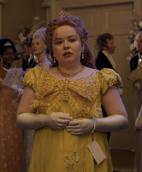Penelope Featheringtons 10 Best Costumes From Season 1 Of Bridgerton