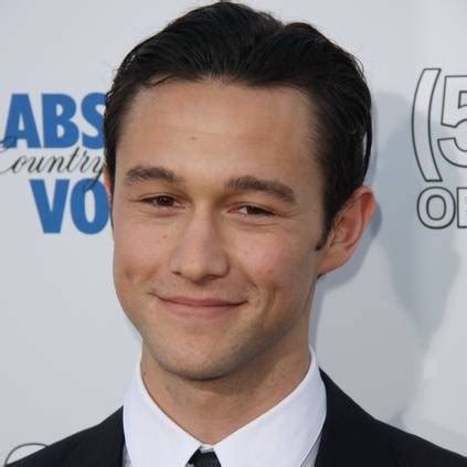 Attractive Male Actors Under 30