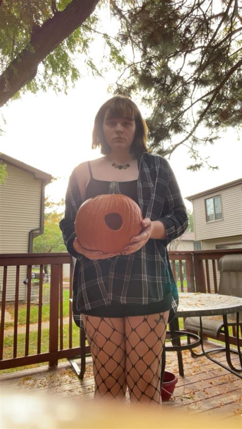 Another Trans Girl Has Hit The Second Pumpkin 😔 Rtrans