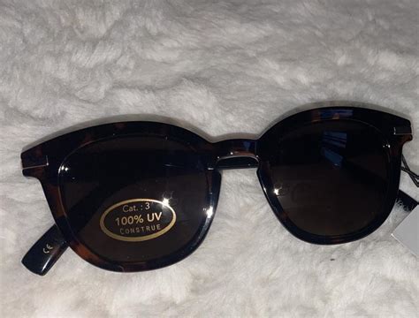 Сонцезахисні окуляри — ціна 300 грн у каталозі Окуляри Купити аксесуари за доступною ціною на