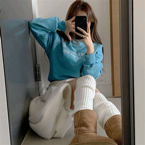 에이비글 도톰양기모💕 자수 맨투맨 기모 오버핏 영문 레터링 루즈 롱 스웻셔츠 위시버킷