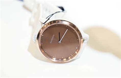 Garmin vivomove HR Hands On and Photo Gallery