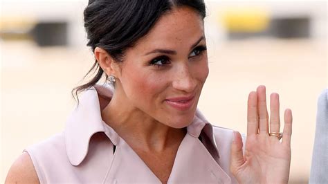 This Is What Its Really Like To Work For Meghan Markle Marie Claire Uk