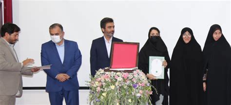 تقدیر از نفرات برگزیده‌ی اولین مسابقه و جریان ایده پردازی مرکز نوآوری