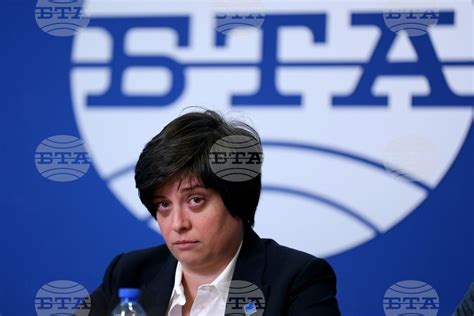 Диана Русинова съобщи че е получила покана да оглави АПИ и ще я приеме Утро