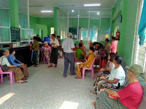 ဒလမြို့နယ် မြန်မာ့စီးပွားရေးဘဏ်တွင် အငြိမ်းစားဝန်ထမ်းများအား ပင်စင်လစာများထုတ်ပေး Information