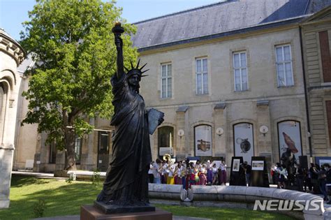 미니 자유의 여신상 미국으로 출발독립기념일 선물