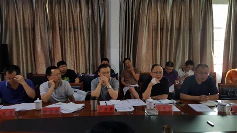 李明卫一行到黄家湾水利工程检查指导截流准备工作