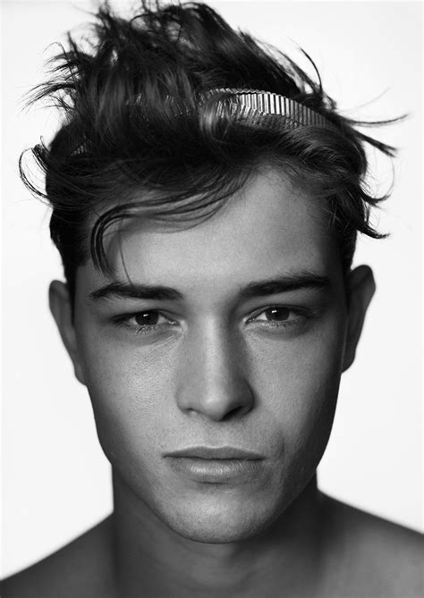 Justdropithere Chico Headshot Francisco Lachowski Hairstyle Chico