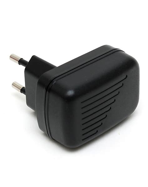 Stekker Omvormer Van Usb Naar Het Elektriciteitsnet Cocolamar Be