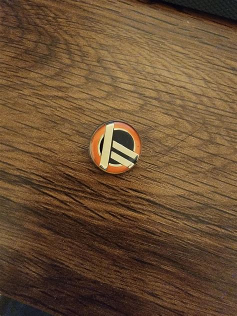 I Found This Random Button Type Thing Rwhatisthis