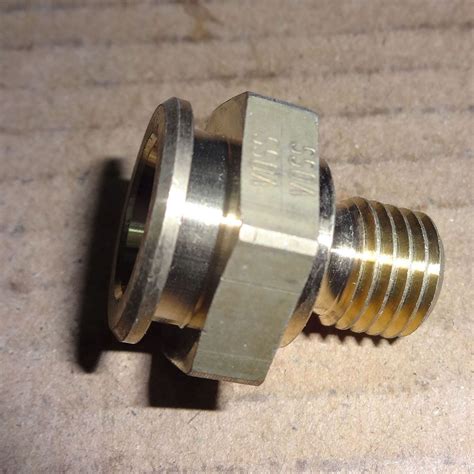 Conector De Desconexión Rápida Cummins B 4890964 Engine Supply Inc