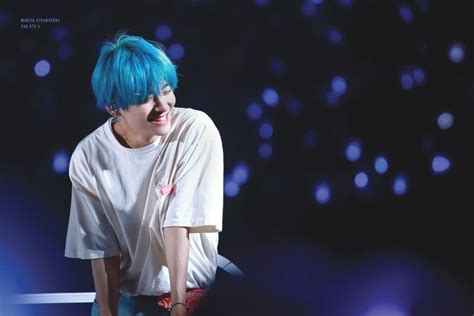 Pin By Fazzu Fazzu On Taetae 태형 Taehyung Kim Taehyung Bangtan