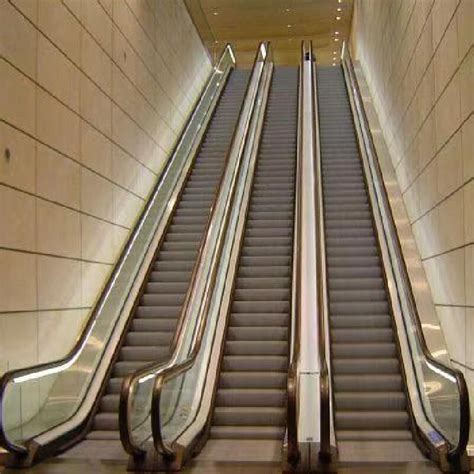 Commercial Escalator 20 M Rise Energy Saving Mall Elevator