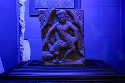 Museum Of Sex Get Off At Bts Thong Lo To Find 500 Erotic Art Pieces