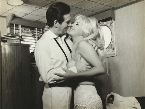 Naked Libertad Leblanc In Acosada