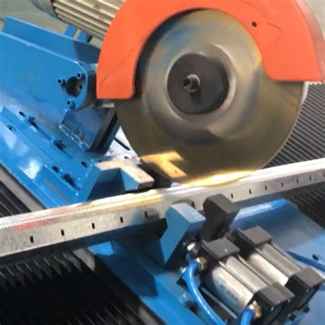 천공 금속 팔각형 튜브 롤 성형 기계 의 고품질 천공 금속 팔각형 튜브 롤 성형 기계