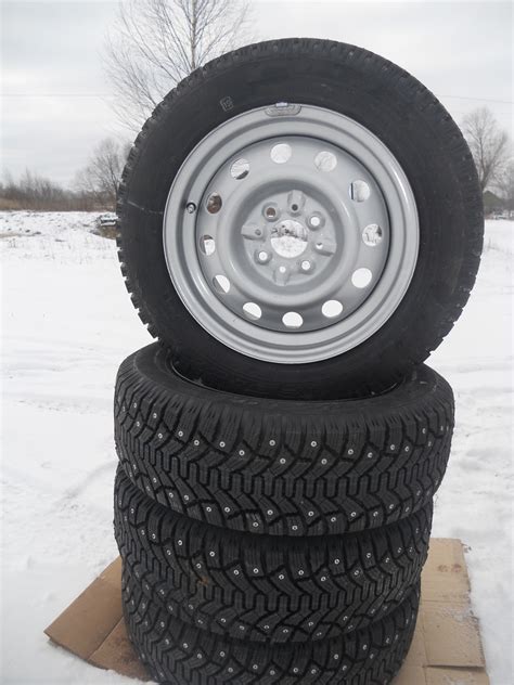 зимняя резина Cordiant Polar 185\60 R14 — Lada 21102, 1,5 л, 2002 года ...