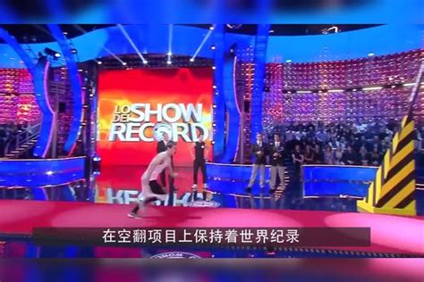 国外跑酷大神较量中国小伙谁更厉害结果打脸了 较量 小伙 结果