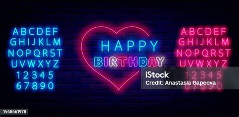 생일 축하 네온 타이포그래피 기호입니다 하트 모양 프레임입니다 빛나는 파란색과 분홍색 알파벳입니다 벡터 그림 개념에 대한 스톡 벡터 아트 및 기타 이미지 Istock