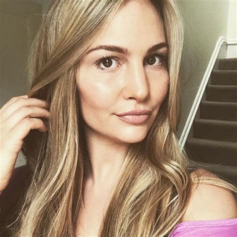 Anna Saccone No Makeup Saubhaya Makeup