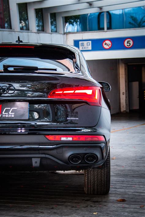 Q L Sportback Sq Acc