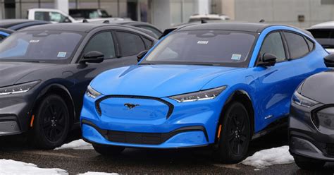 포드 전기 Suv 머스탱 마하 E 가격 최대 8100달러 인하