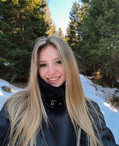 Anastasia♡ Long Hair Styles Hair Styles Hair