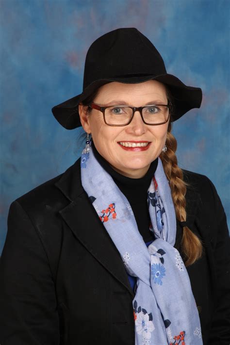 Simonsberg Staff Laerskool Simonsberg Primary School