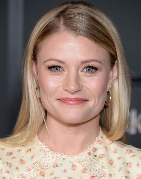 100 Emilie De Ravin Wallpapers