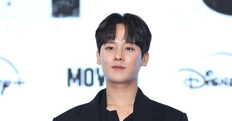 [단독]무빙 이정하 드라마 원 하이스쿨 히어로즈 주연…대세 굳히기