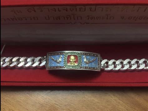 หลวงพ่อรวย รุ่นสร้างเจดีย์ปี62 หน้าทองคําแท้ Ennxo