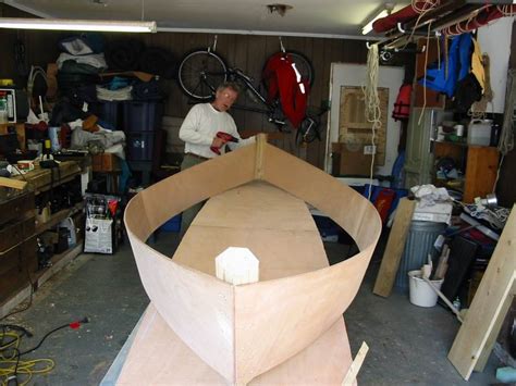 Build A Pirogue
