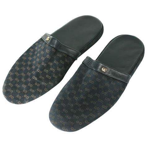 Gucci Suede Logo Slippers For Sale At 1stdibs Gucci House Slippers