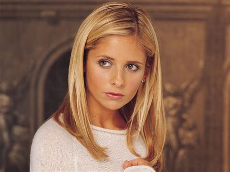 Sarah Michelle Gellar Hot Pictures Photo Gallery Wallpapers