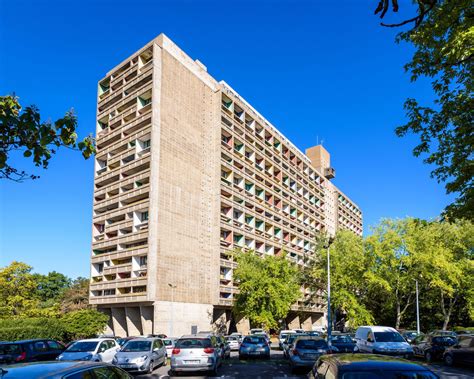 Brutalist Architecture Everything You Need To Know Architectural Digest