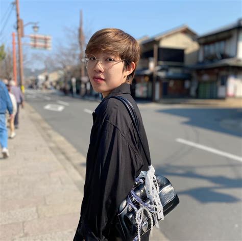 บรมครูหมอลำ จั๊กจั่นดาวไพร เป็นตัวโกงถ้าเราเล่นดีก็เกิดได้คำนี้ที่แม่เคยเว้าไว้ บรมครูหมอลำ