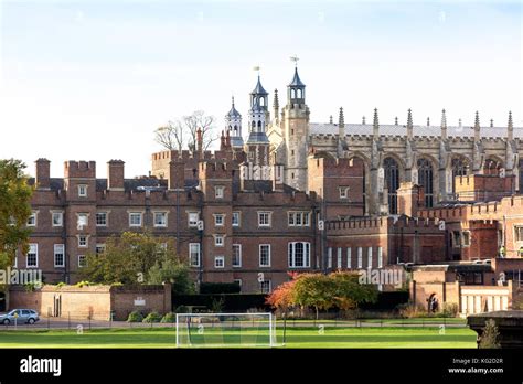 Eton College Footballfelder Fotos Und Bildmaterial In Hoher Auflösung
