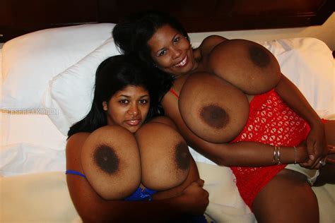 Homegrown Selfshooters 037 Lesbians Shesfreaky