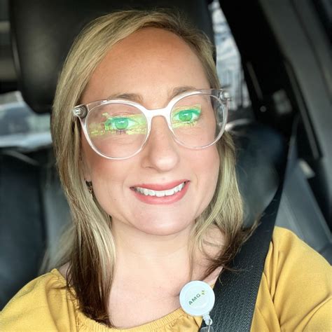 Dawn Hebert Rhia Linkedin