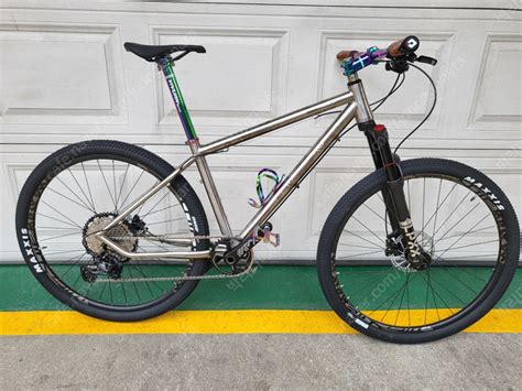 판매 Mtb 티타늄자전거 전시제품 정리합니다 로드바이크사이클 중고나라