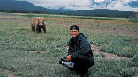 Horrific Story Of Man And Girlfriend Eaten Alive By Grizzly Bear While