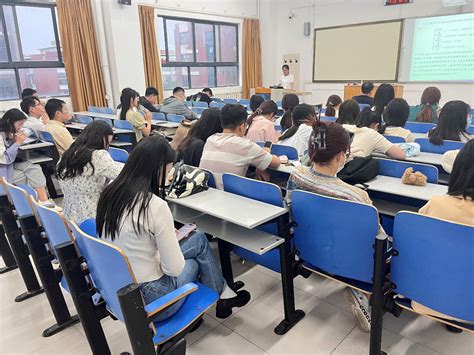 数聚西海岸科学讲堂—研究生讲坛第196期——复杂的相互作用促进雪堆博弈中合作的频率 数学与系统科学学院网站