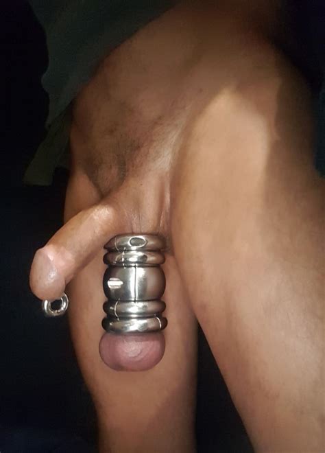 Nicely Stacked R BallStretching