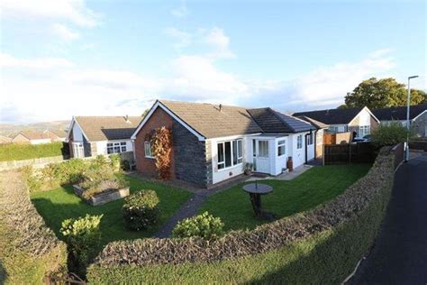 Property Valuation 53 Crud Y Castell Denbigh Denbighshire Ll16 4pj