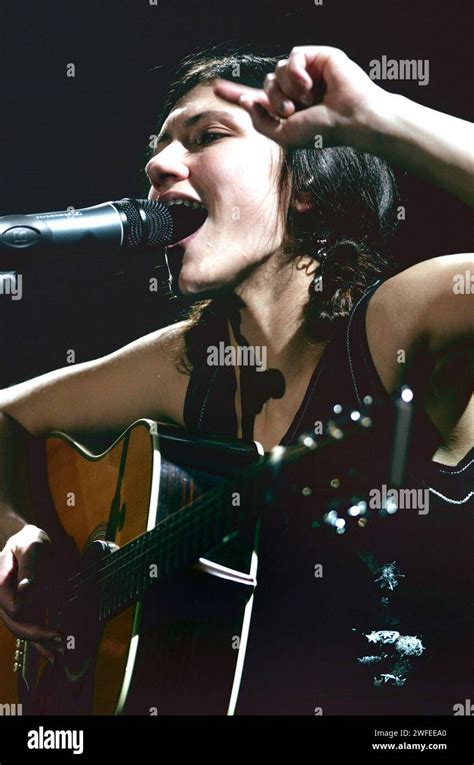 Elisa Photographs Hi Res Stock Photography And Images Alamy