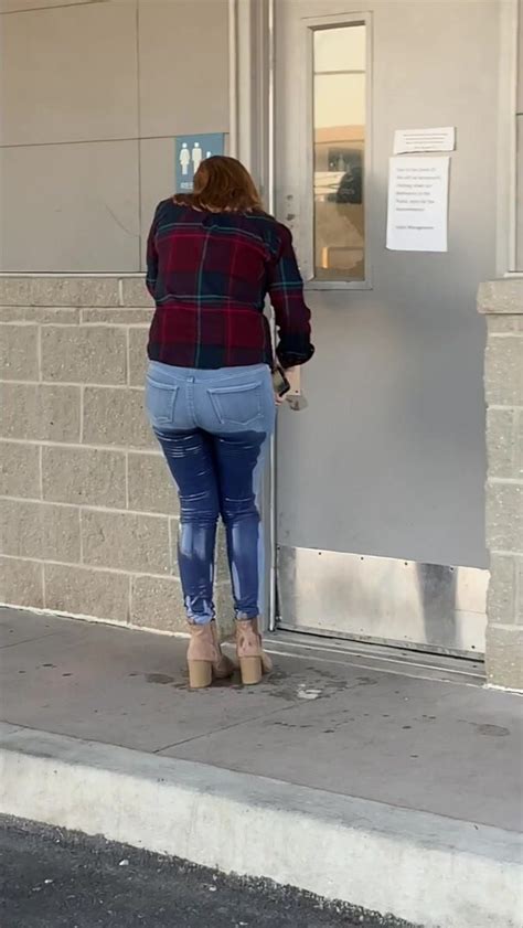 Wetting Jeans Closed Toilet Thisvid Com