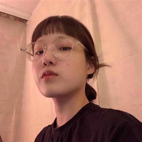 【韓國演員】《寄生獸：灰色部隊》《青春月譚》全少妮介紹！與孔劉、鄭裕美同公司 2014年出道｜韓版《七月與安生》主角之一
