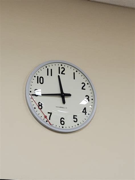 Broken Second Hand Mildlyinteresting