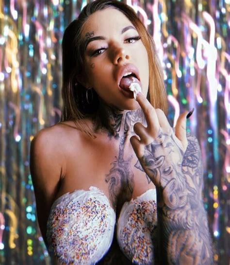 Chantal Danielle Nudes Naked Titis Org P Chantal Danielle